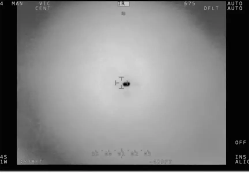 A chilei katonai közzétett egy korábban osztályozott videót UFO-val