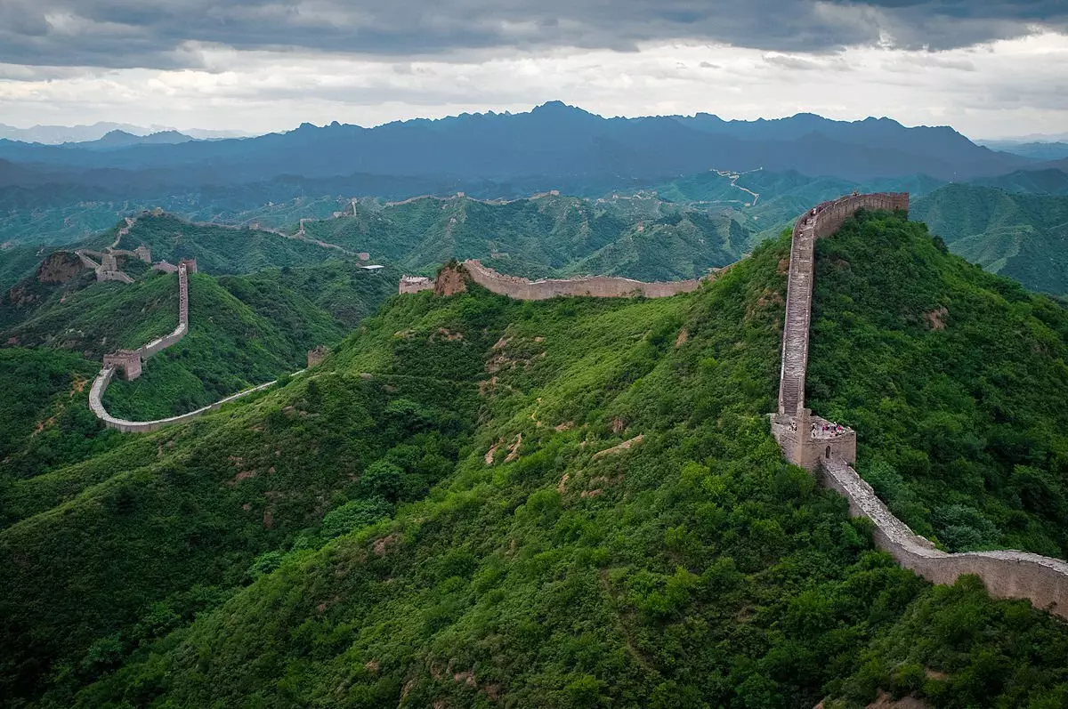 Håndlaget: Hvordan å reparere den kinesiske mur