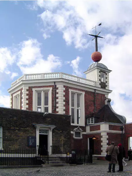 Königliches Observatorium in Greenwich arbeitet wieder