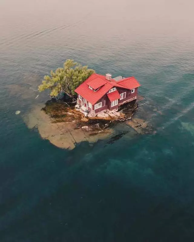 Hvor er den mindste beboelige ø i verden