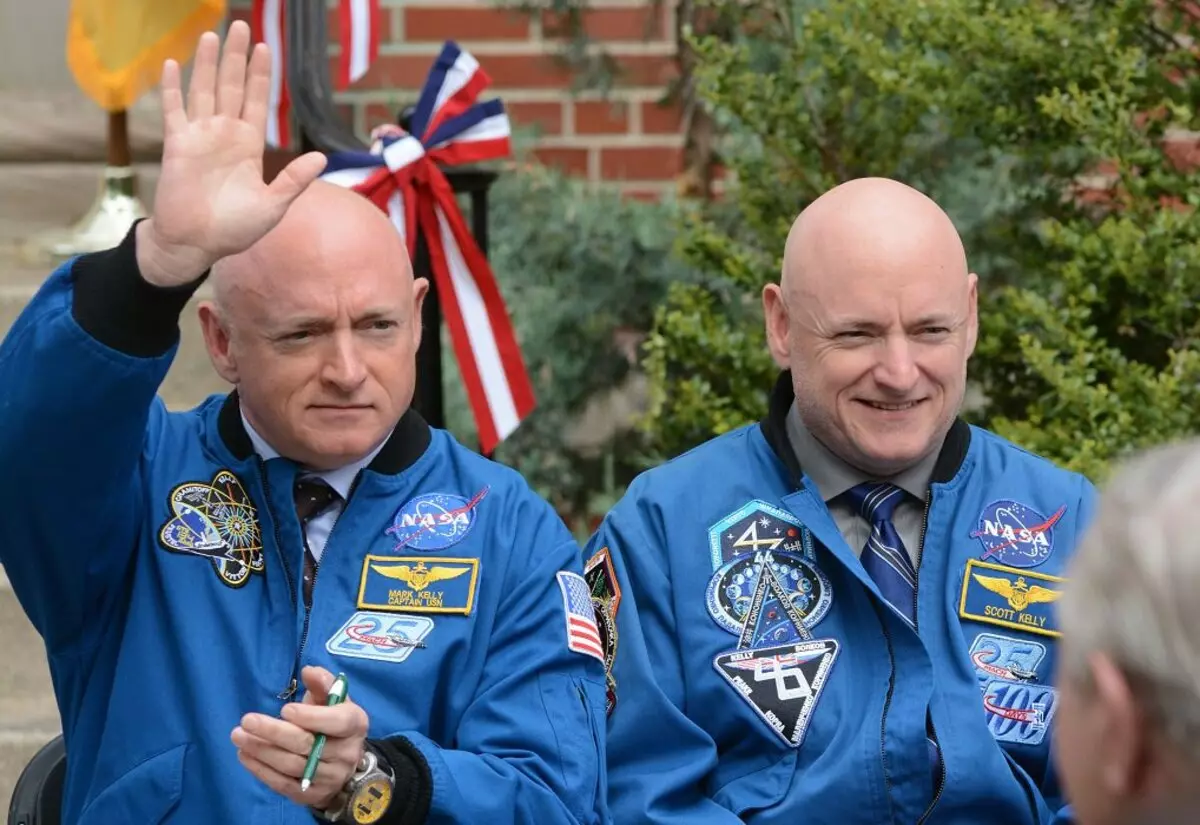 Astronauts ya Gemini: Jaribio la jumla la NASA limefunuliwa