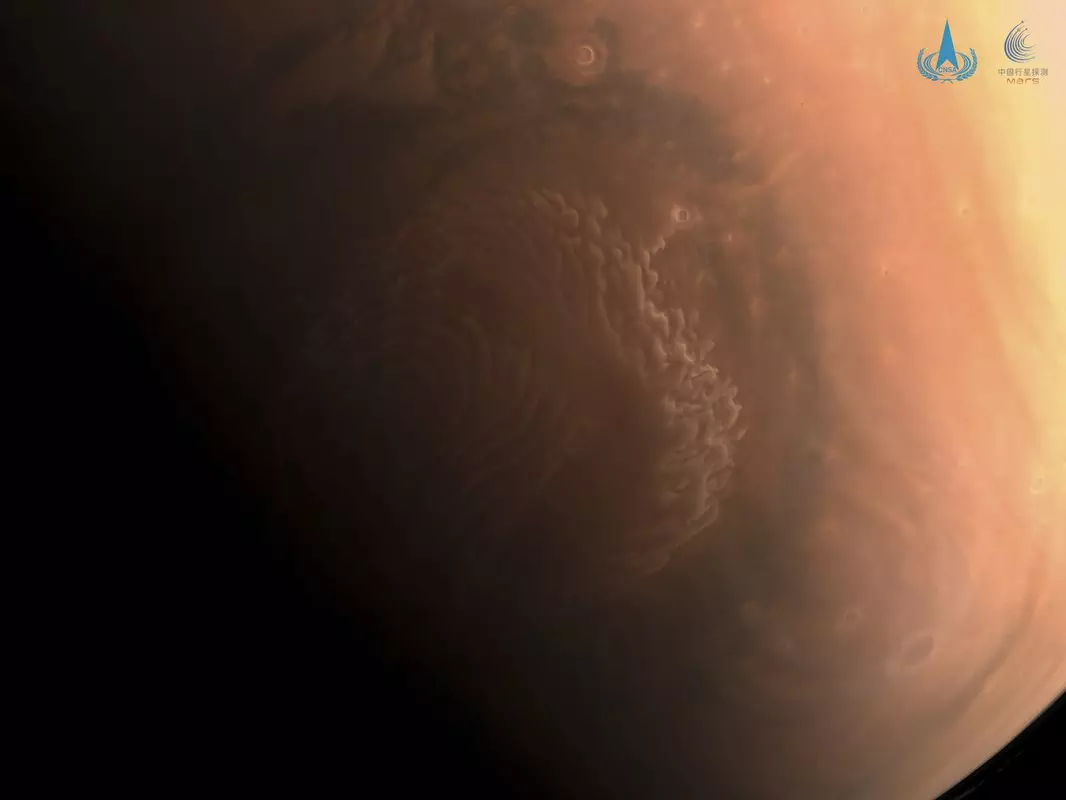 "Tianwean-1"은 화성의 첫 번째 사진을 고해상도로 보냈습니다.