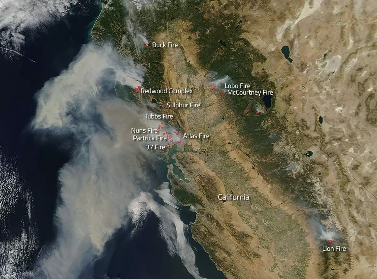 Tűzek Kaliforniában: kilátás az űrből