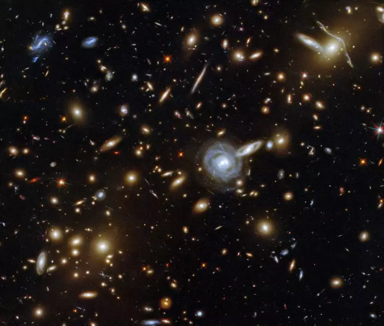 "Γαλαξιακές Zvernets": Μια νέα φωτογραφία από το "Hubble"