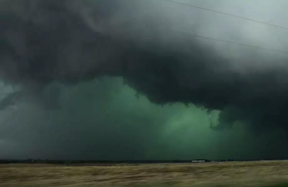Ntsuab Huab - Tornado Cov Ntawv Cim: Video