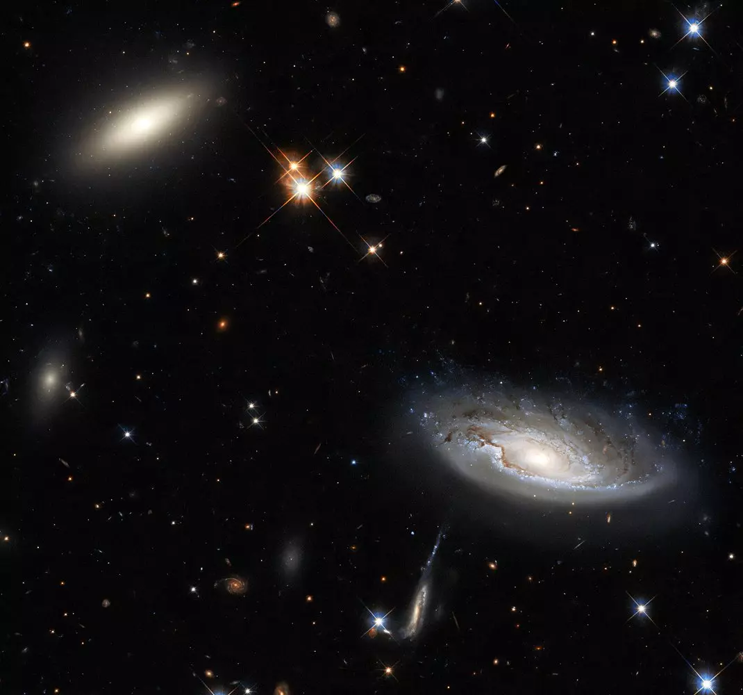 "Hubble" snima jednu od najmasovnijih objekata u svemiru