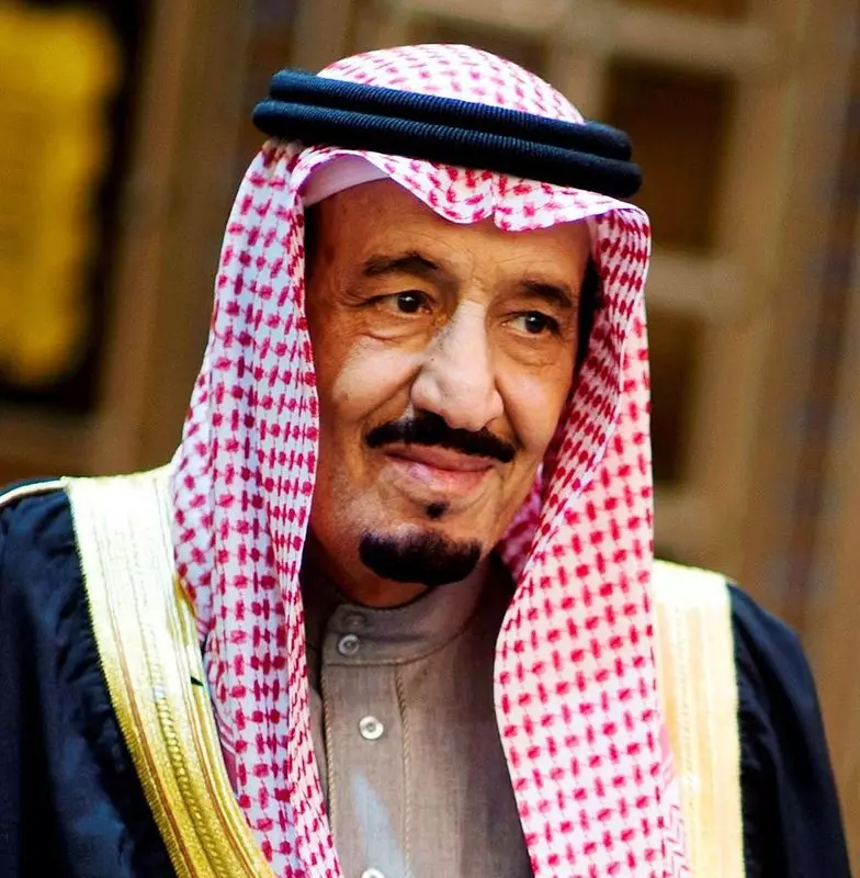 460 tons bagage og to elevatorer: Hvordan rejser kongen af ​​Saudi-Arabien