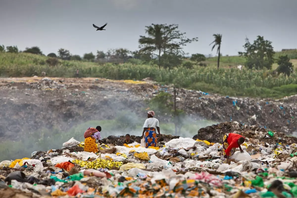 4 jaar in die tronk vir plastieksak: Nuwe wet in Kenia