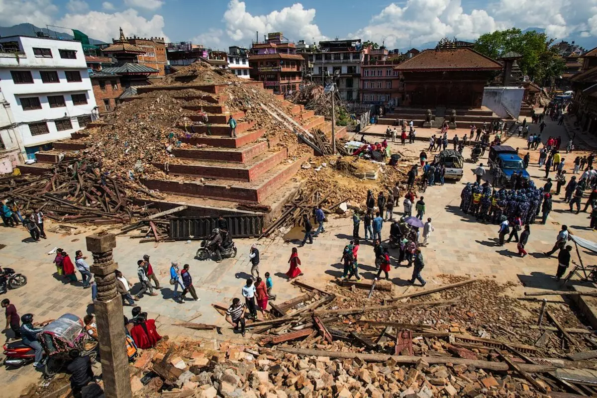 Земљотрес у Непалу: Фото извештај