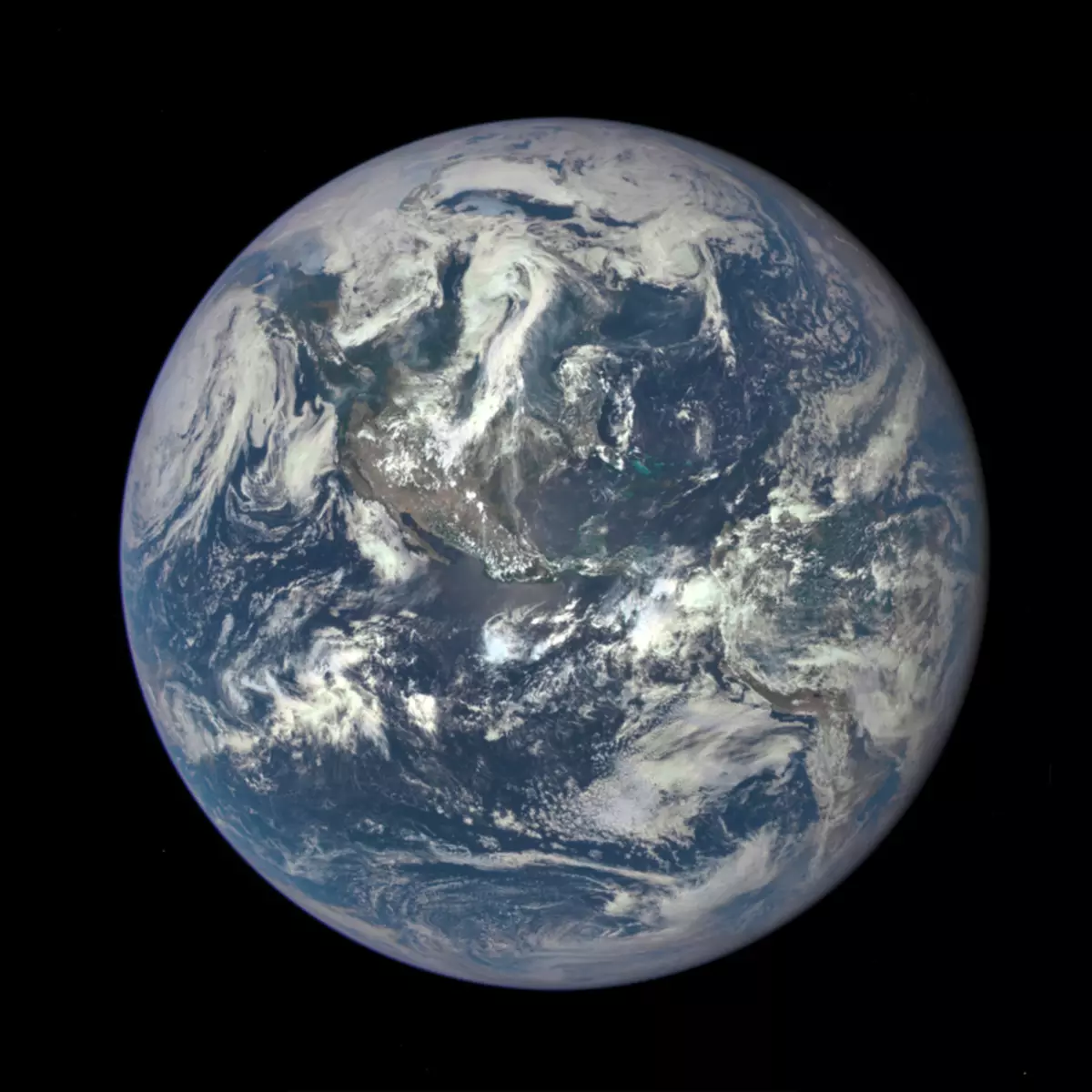સ્પેસ ઓબ્ઝર્વેટરીએ ઉચ્ચ ગુણવત્તાની પૃથ્વીને શૉટ કરી
