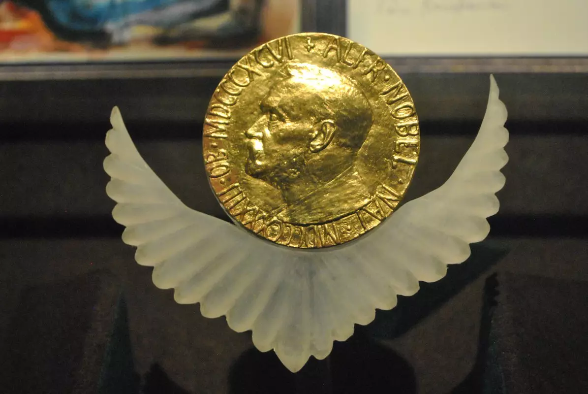 Nobel Ġimgħa: 2015 Laureates iddikjarati fil-fiżjoloġija u l-mediċina