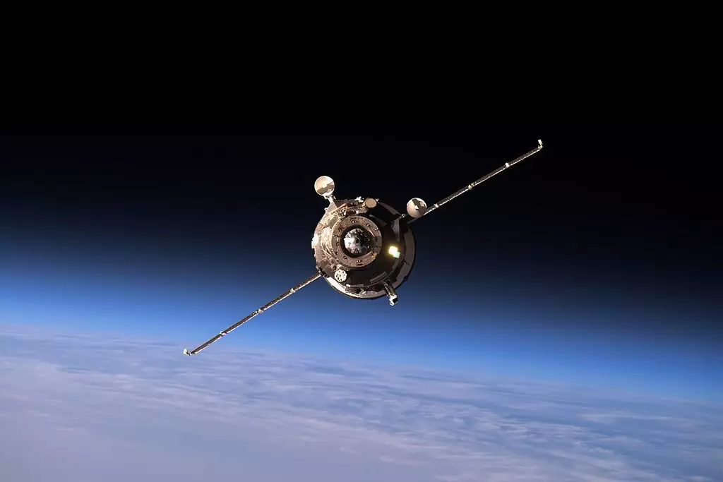 "រីកចម្រើន MS-03" បានដាច់ទៅក្នុង ISS