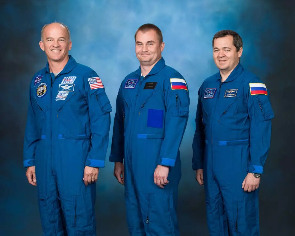Ang crew ng ISS ay bumalik sa Earth sa huli