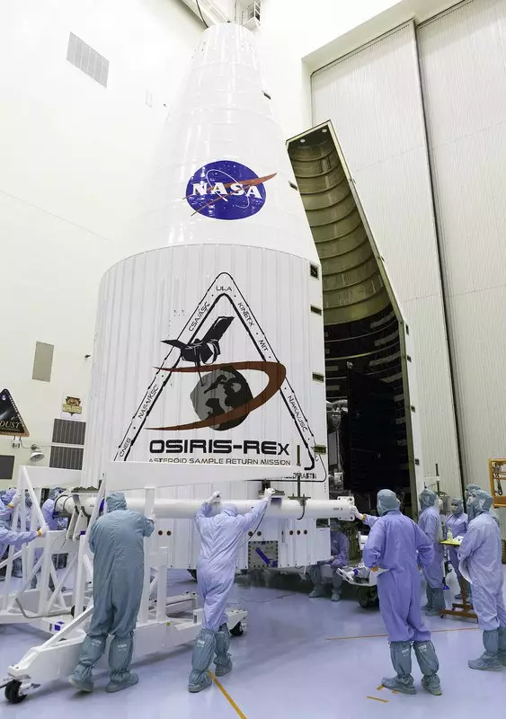 Misean NASA NASA sa chuid uncharted den chóras gréine: físeán