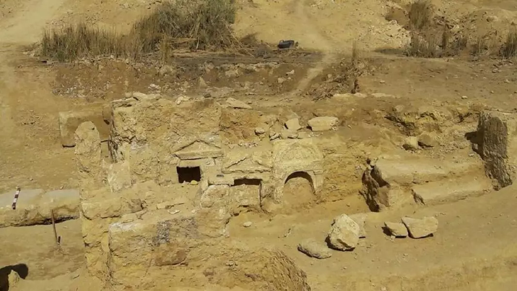 In Egypte vond ruïnes van een mysterieuze tempel