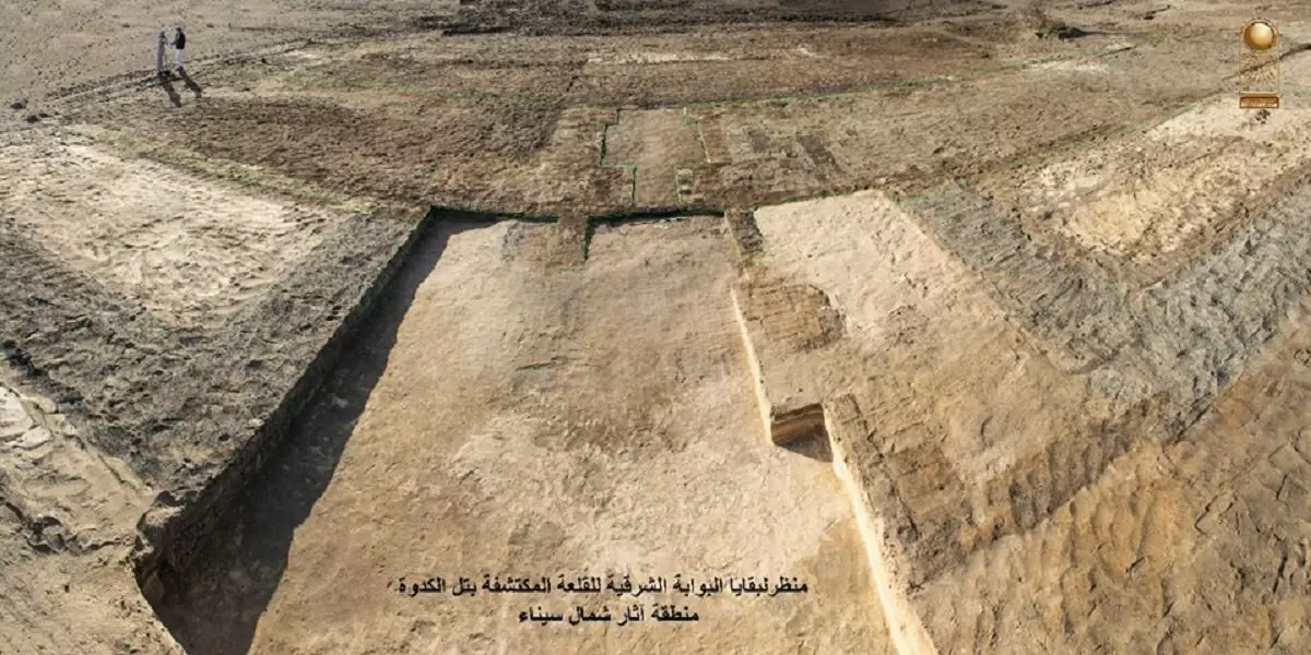 V Egiptu je našla vojaško trdnjavo XXVI DYNASTY