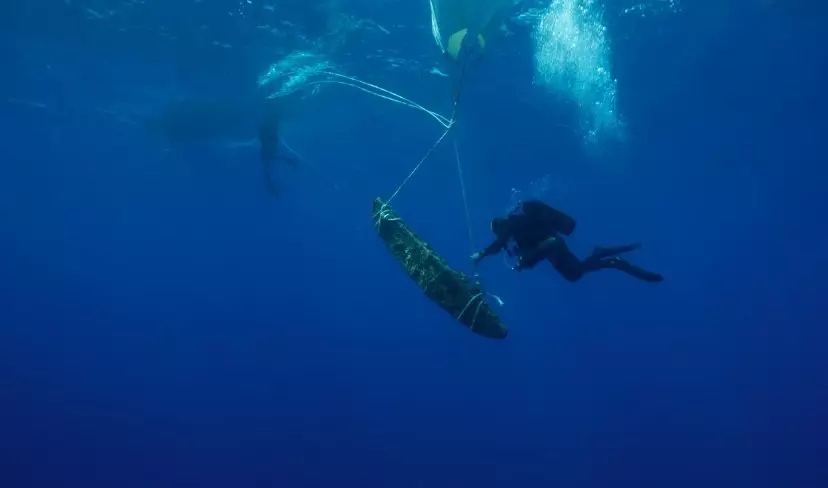 Di Laut Aegean menemukan sisa-sisa kapal antik ukuran kolosal