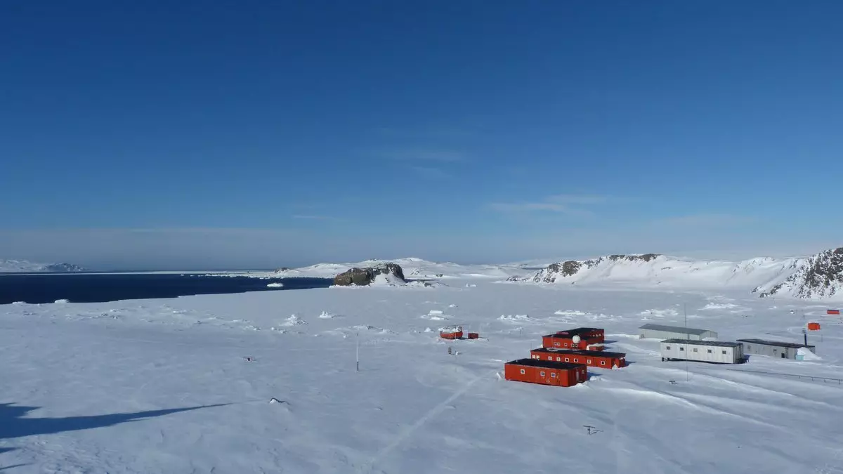 Á Antártida á Estación Polar: Competencia do Instituto Ártico e Antártico