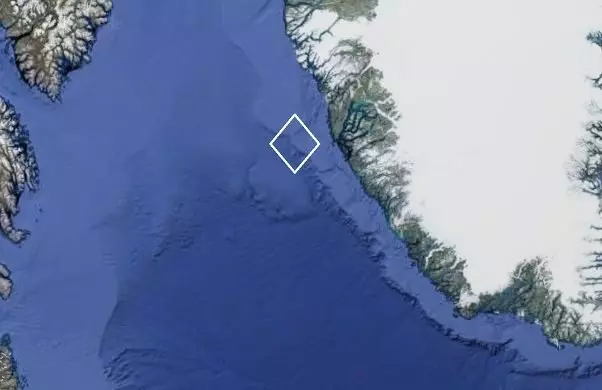 在格陵兰岛，发现了一个火山，当大陆过错时出现