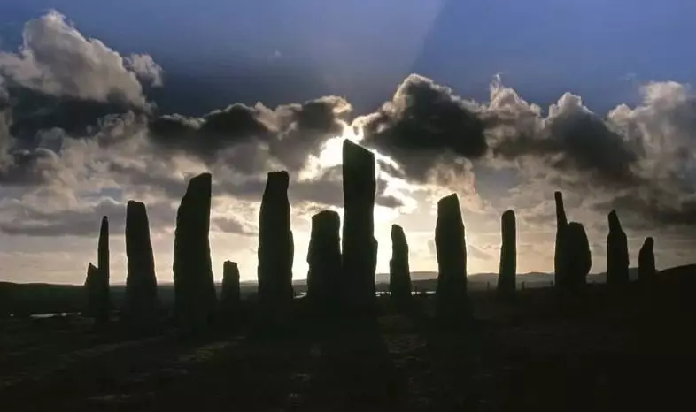 في اسكتلندا، اكتشف نصب الحجر عصور ما قبل التاريخ بنيت لجذب البرق