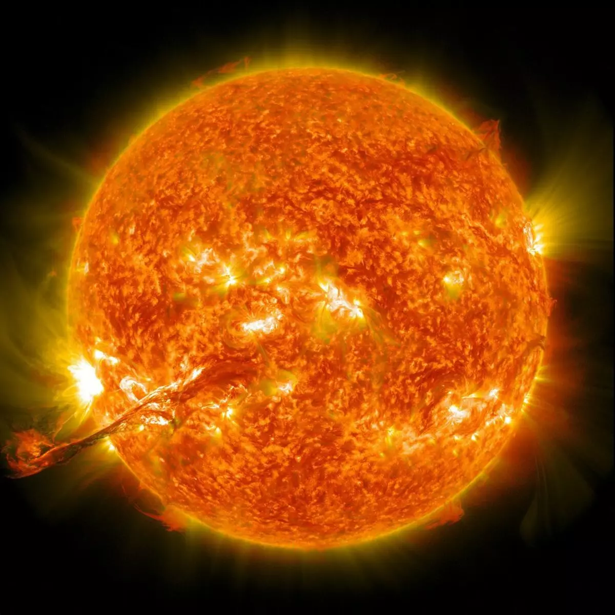 Сейсмічную актыўнасць на Зямлі звязалі з сонечнай актыўнасцю
