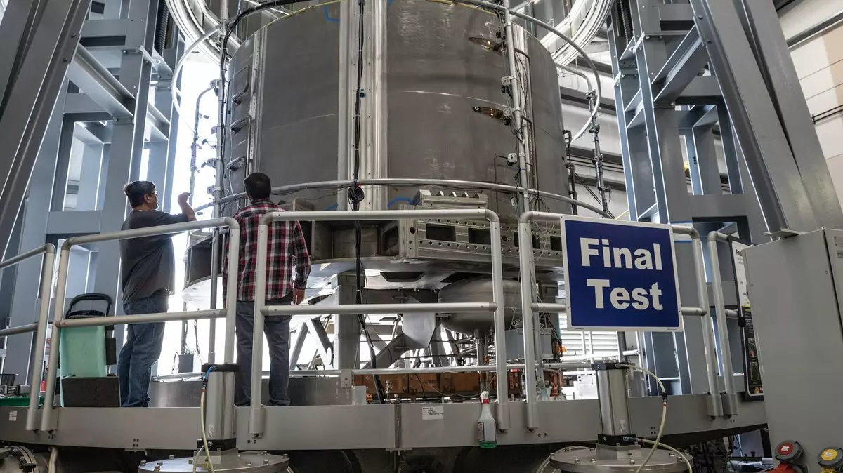 Tehokkain magneetti maailmassa on valmis lähettämään ITER