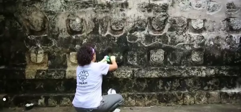A maya hatalmas palotáját a csuklóban fedezték fel
