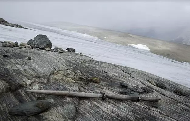 Sulata jäätiköitä Norjassa altistuvat Vikingsin vuoren kulku