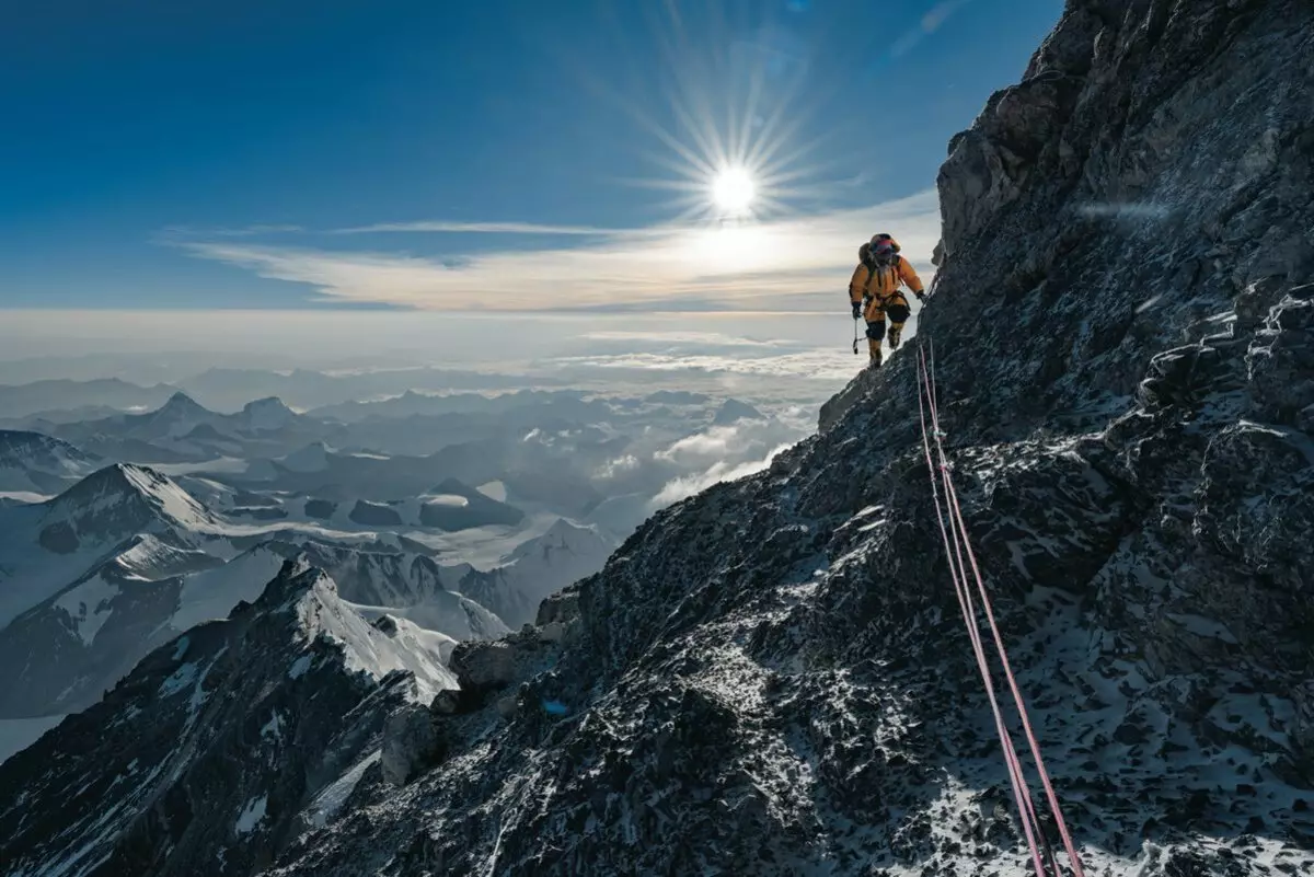 Dirgelwch Great Everest