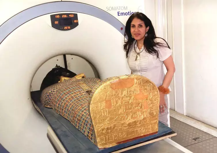 Komputita tomografio rakontis detale pri la sanga murdo de egipta faraono