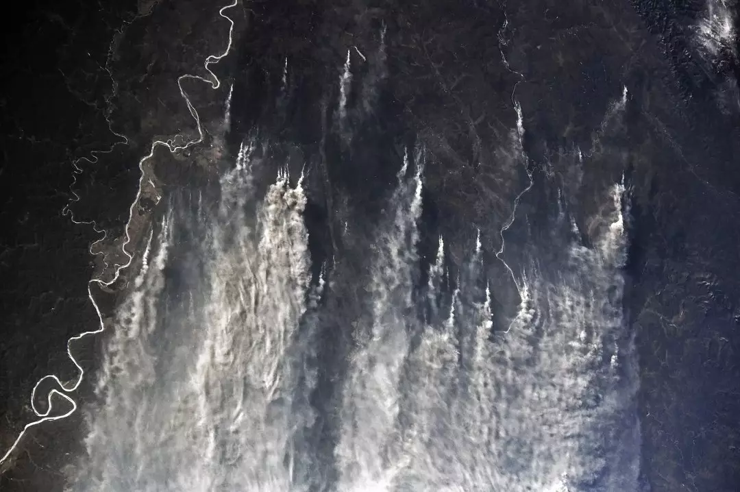 Kebakaran di Timur Jauh: Pemandangan dari Dewan ISS