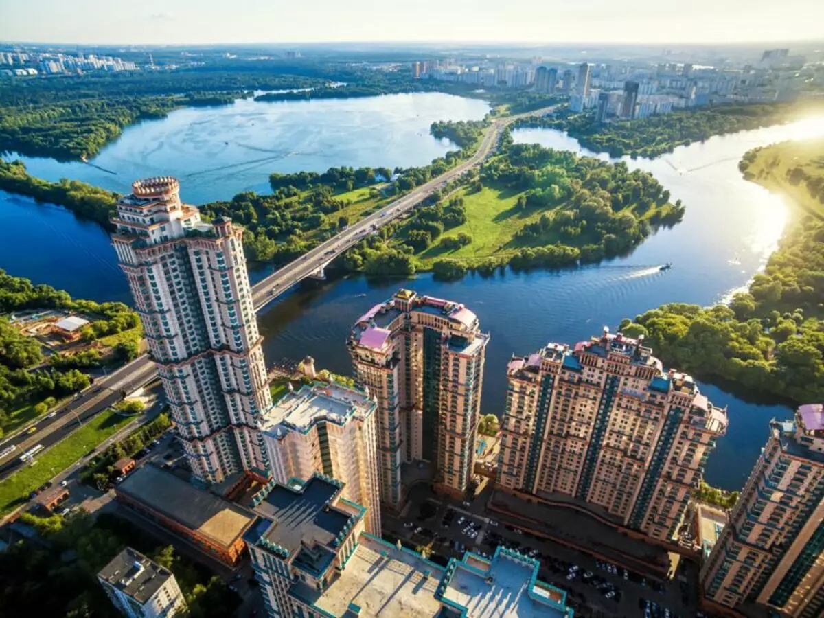 Abonneer u op de omgeving: een klimaatforum wordt gehouden in Moskou