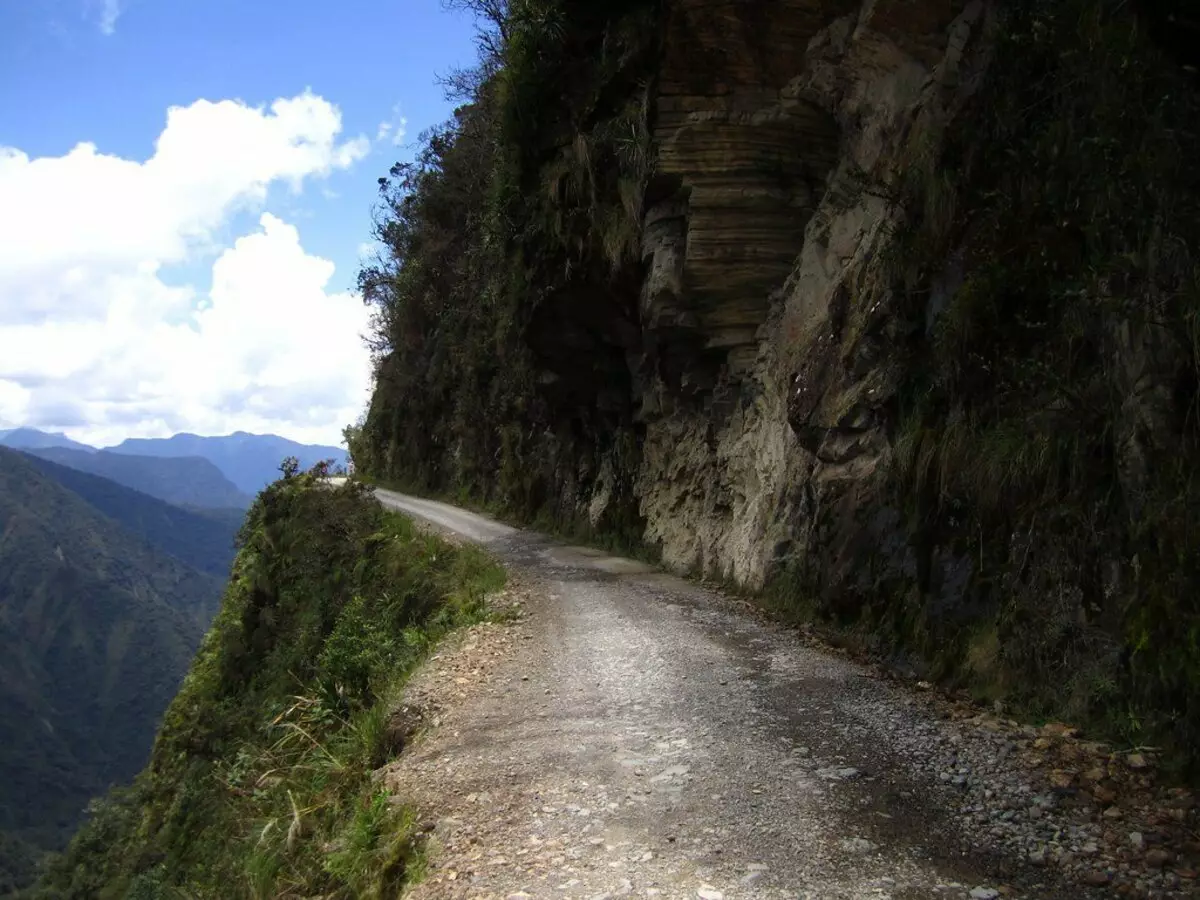 70-jähriger Radfahrer überwand die "Death Road"