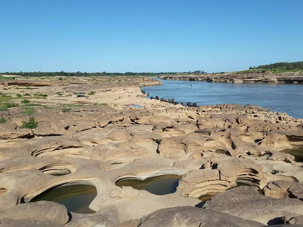 Ang Dakong Asian Mekong River gihugasan sa pagrekord sa mga prinsipyo