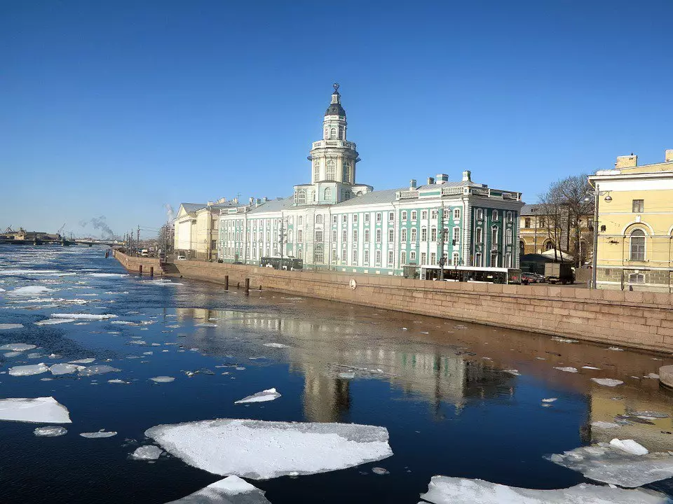 Russia, eo e leng decker tsela e sa tloaelehang mofuthu e lebeletsoe